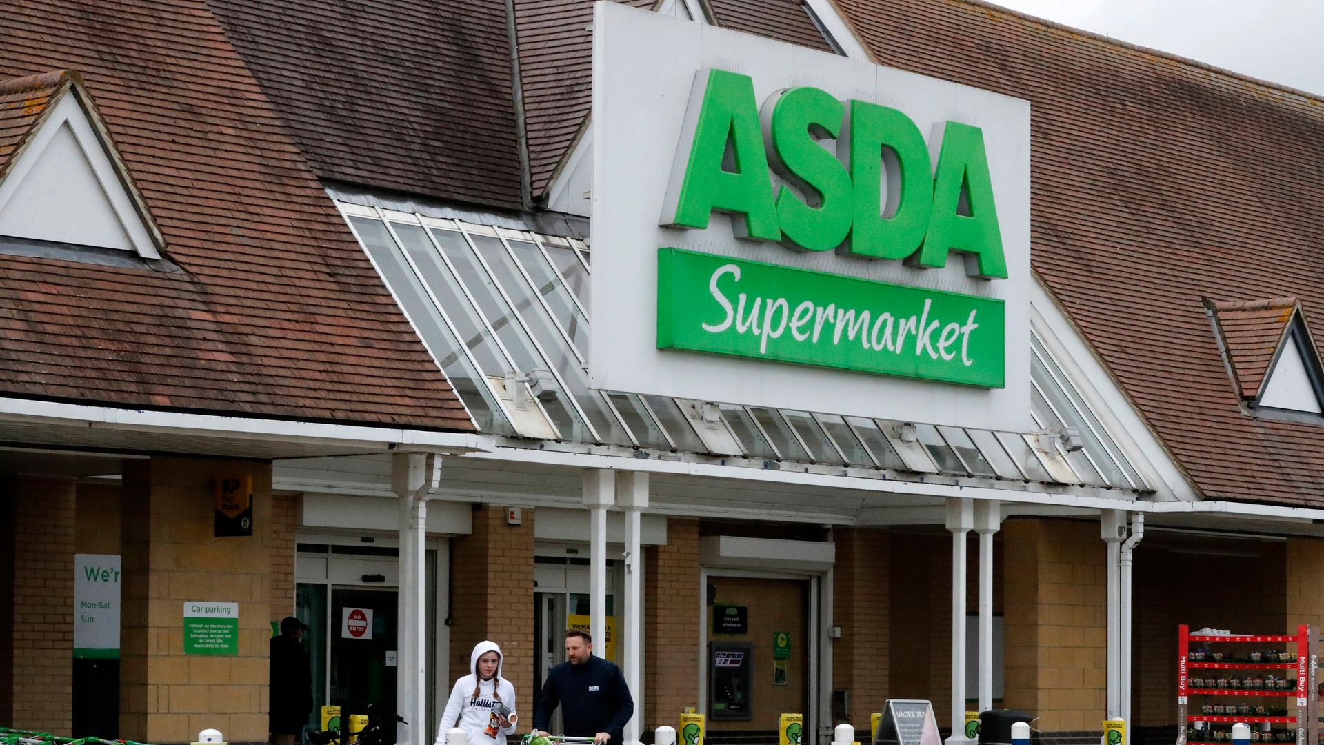 Autistic man told he could no longer work for Waitrose hired by Asda – BRFM